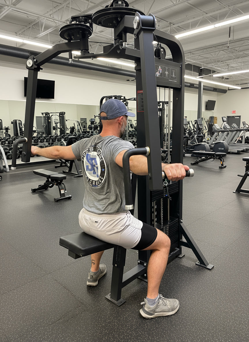 Selectorized Pec Fly & Rear Delt Fly (Pec Deck) w/ 250lb weight stacks ...