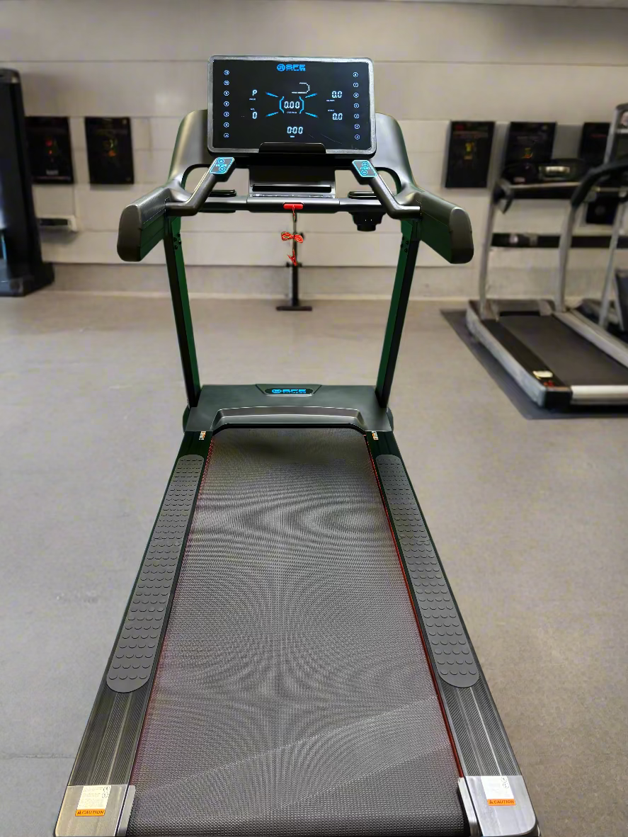 SFE Commercial Pro Treadmill (New) – Black Hills Health Retreat